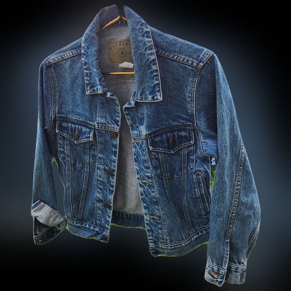 GAP | Jackets & Coats | Gap Denim Jacket Perfectly Worn In The Right ...